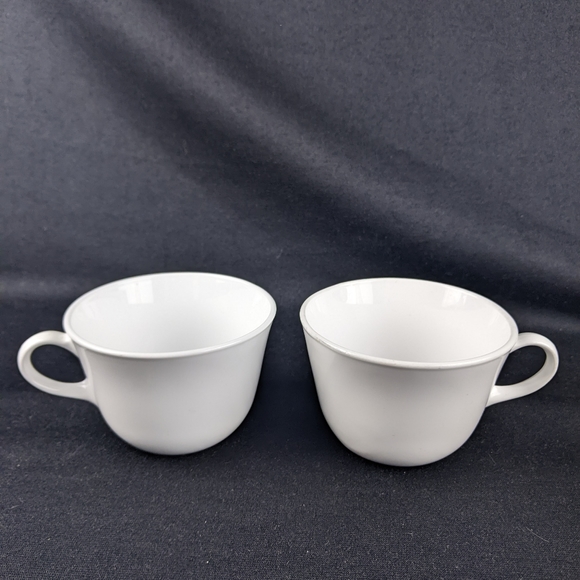 Corelle | Dining | 2 Vintage Corelle Livingware By Corning White Mugs ...